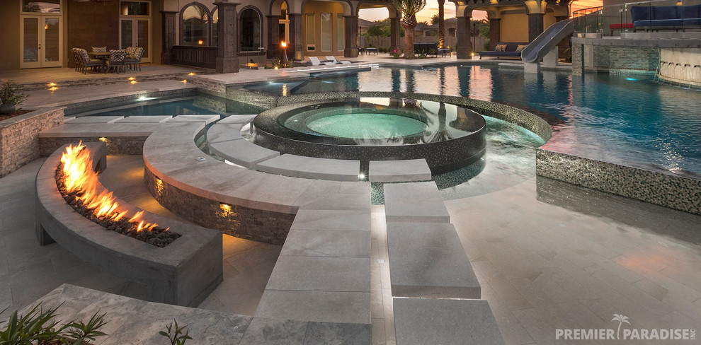 ULTIMATE RESIDENTIAL RESORT - Infinity Edge Pool, Perimeter Overflow ...