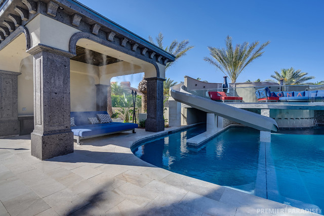 ULTIMATE RESIDENTIAL RESORT - Infinity Edge Pool, Perimeter Overflow ...