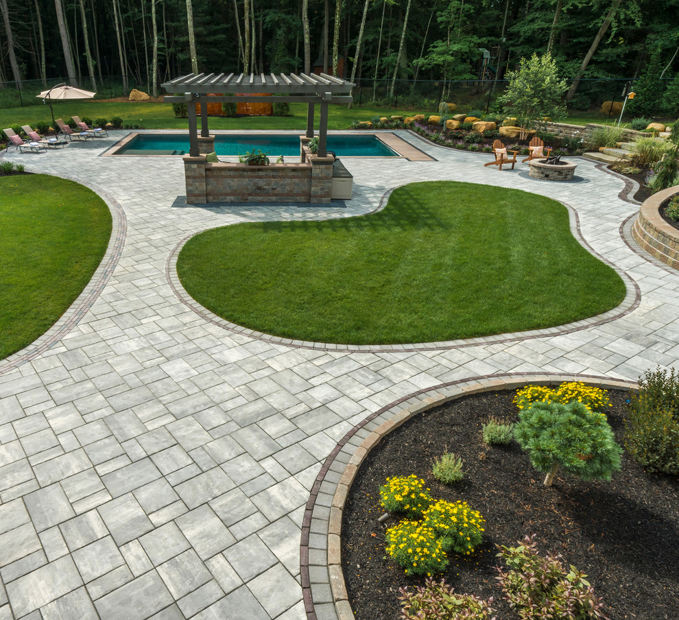 Unilock Beacon Hill Flagstone - Traditional - Pool - New York - by ...