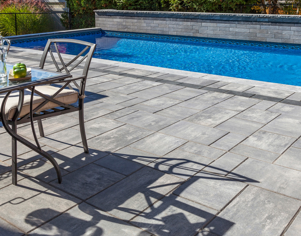Unilock Lineo - Modern - Pool - New York - by Astro Masonry | Houzz