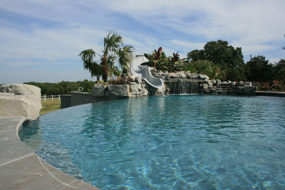 Vanishing Edge Pools - Traditional - Pool - Dallas - by Pulliam Pools ...