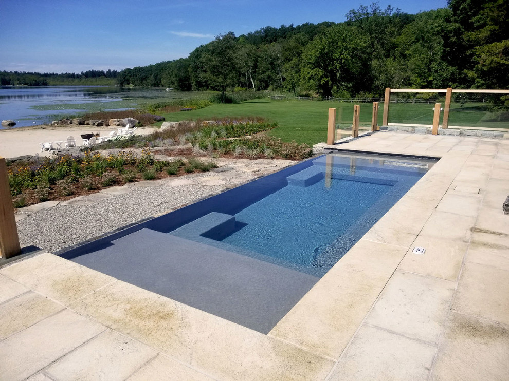 vanishing edge spa + granite decking - Traditional - Pool - New York ...