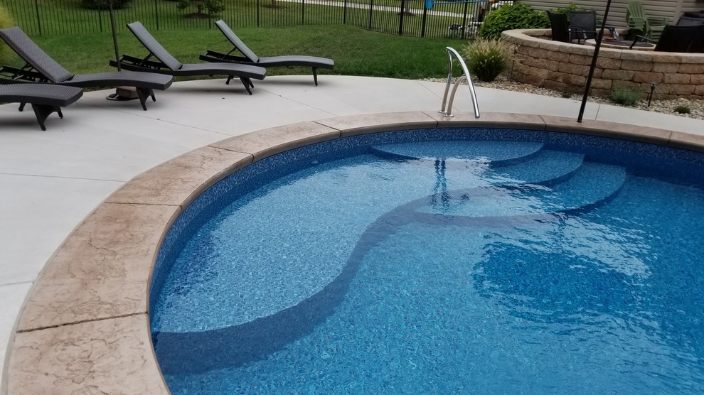 Vinyl Liner Gemini St. Louis, MO - Traditional - Pool - St Louis - by ...