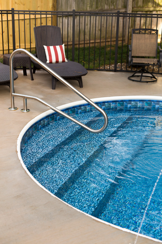 Vinyl Liner Installation - Modern - Pool - Other - by Fishel Pools | Houzz