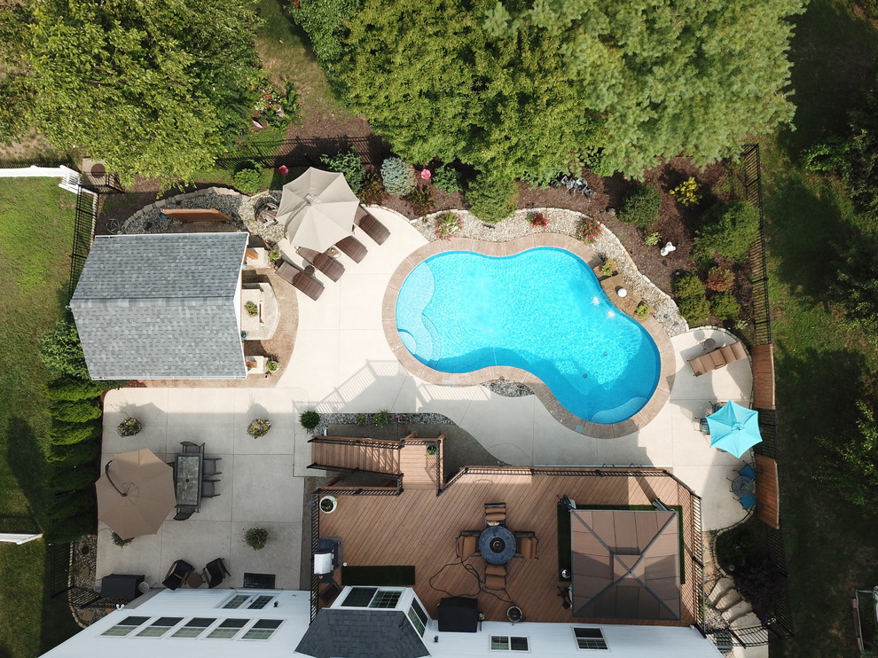 Vinyl Liner Mtn. Lake St. Charles, MO - Contemporary - Pool - St Louis ...