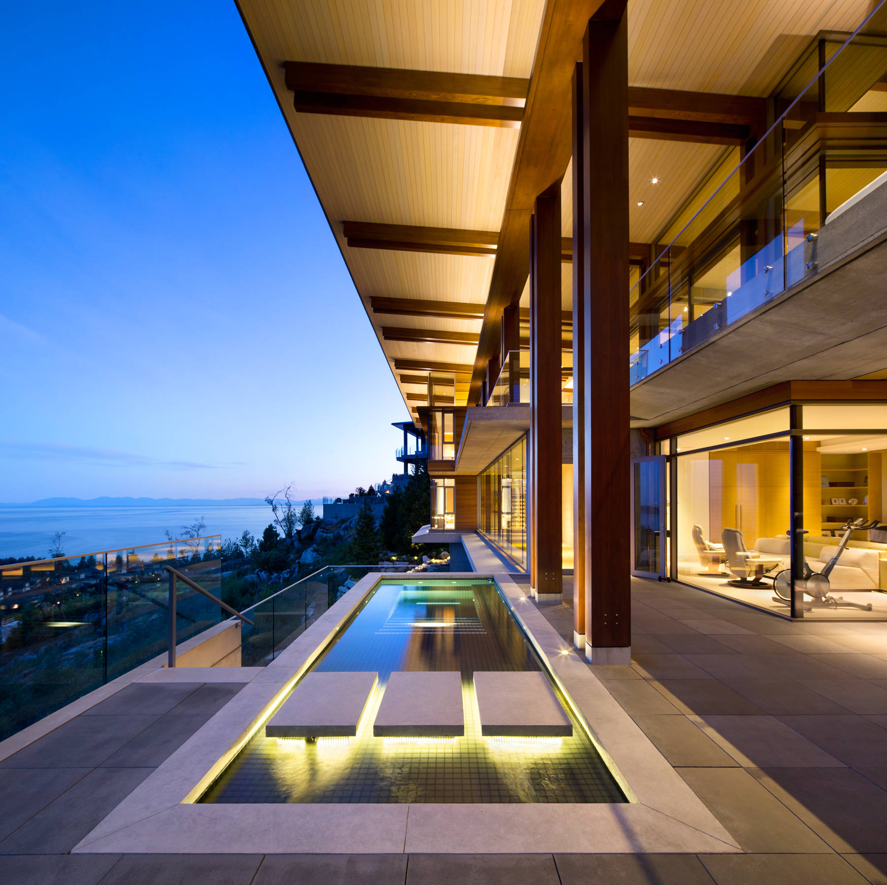 144 Gorgeous Homes Around the Globe