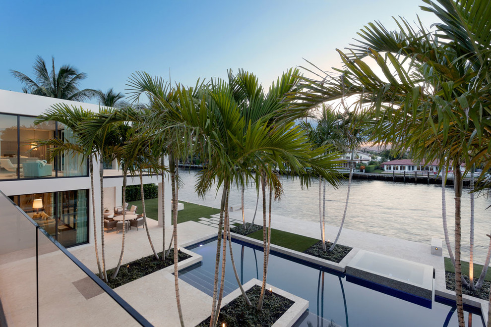 Warm Modern in Boca Raton - Modern - Pool - Miami - by Marc-Michaels ...