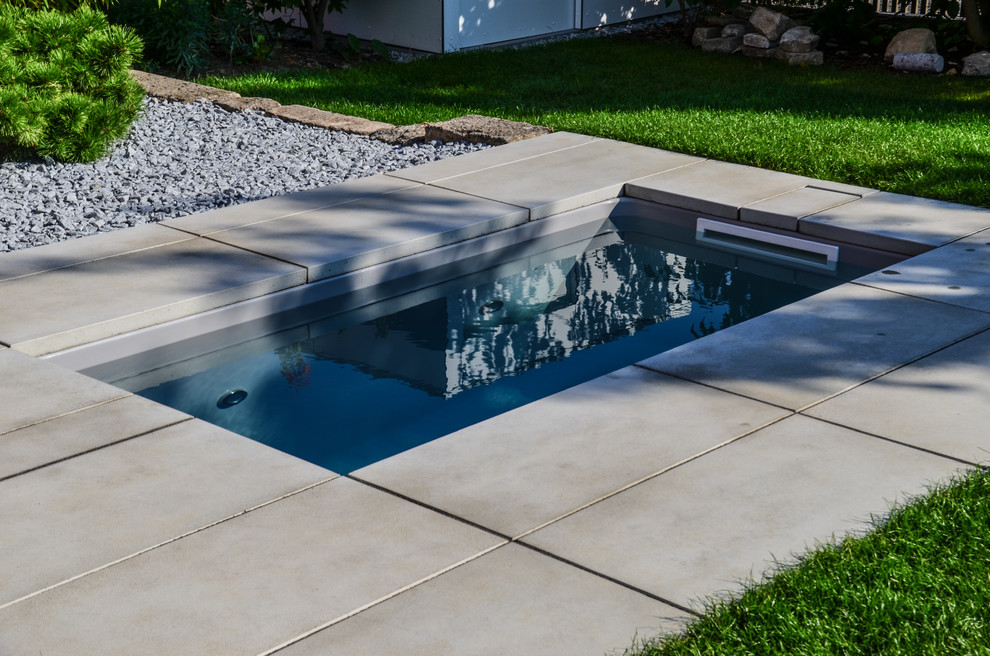 @wat - Tauchbecken | Minipool - Contemporary - Pool - Munich - by ...