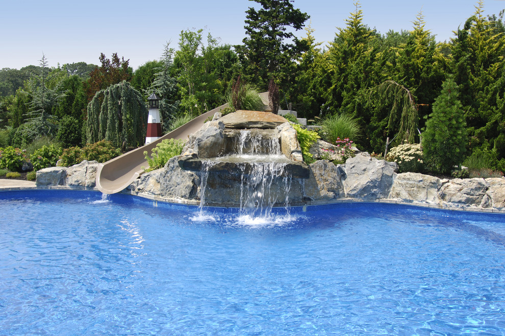 Waterfront 2 - Traditional - Pool - New York - by James Traynor Custom ...