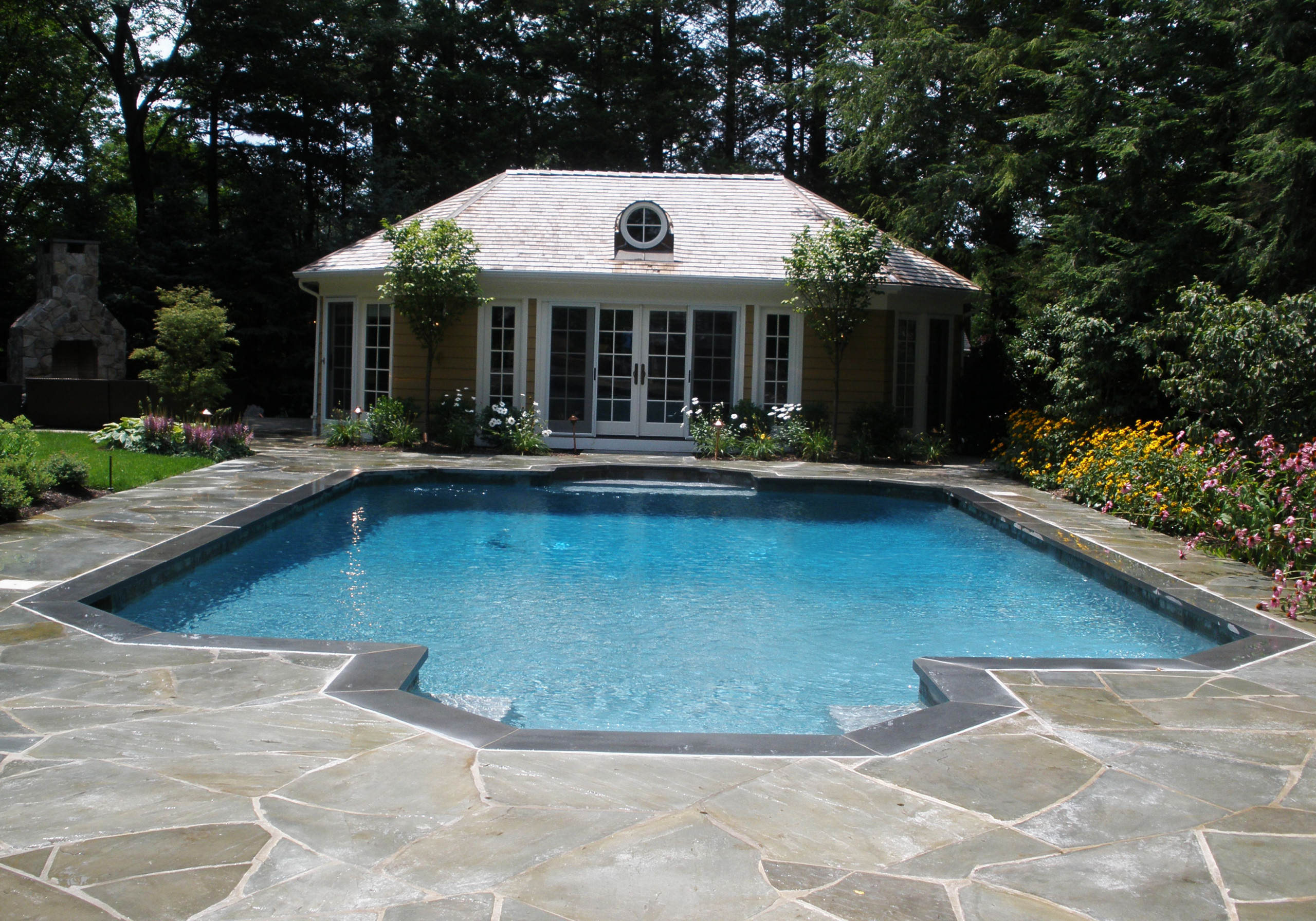 Beautiful Medium Houses With Pools 75 Mid Sized Pool House Ideas