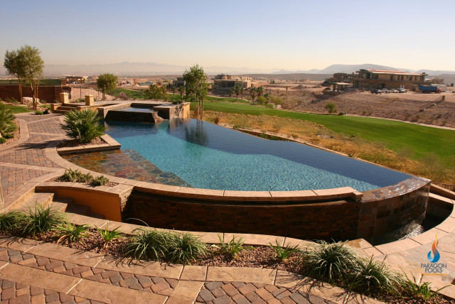 Wet Decks, Baja Shelf, Tanning Ledge, Shamu Shelf - Piscine - Las Vegas ...