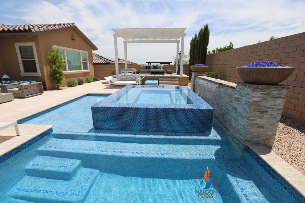 Wet Decks, Baja Shelf, Tanning Ledge, Shamu Shelf - Pool - Las Vegas ...