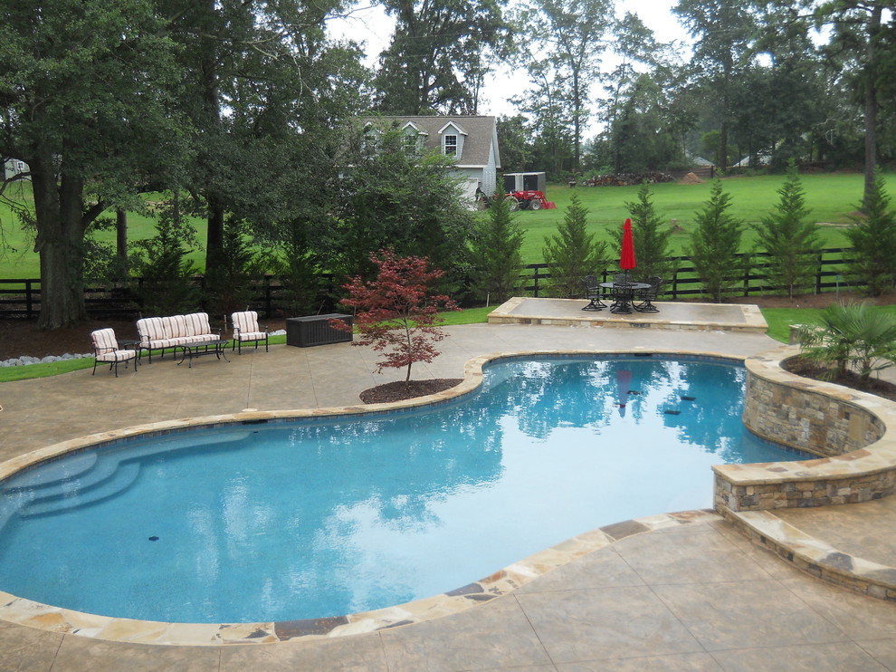 Wet Edge Prism Matrix Indigo Blue - Traditional - Pool - Atlanta - by ...