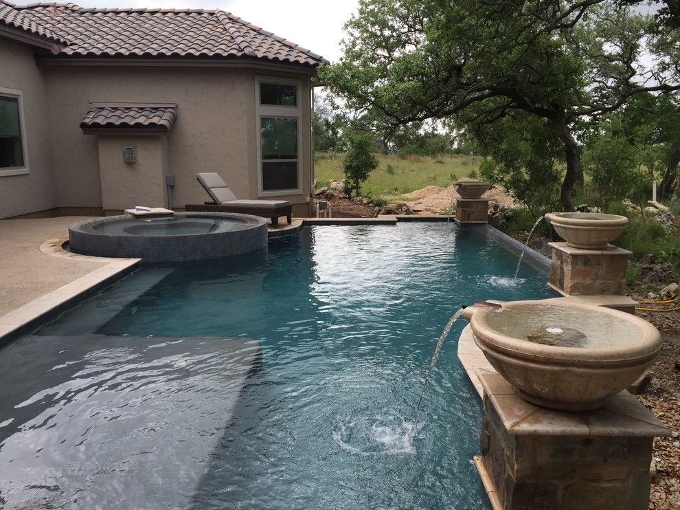 Woks with Spillway and Negative Edge - Modern - Pool - Austin - by ...