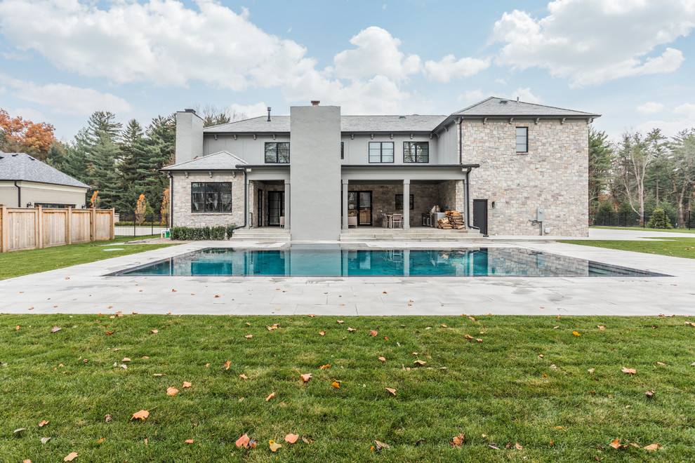 Zero Edge Pool Rear View - Pool - Indianapolis - by Eaton Custom Homes ...