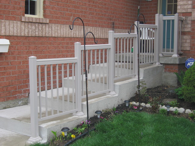 Aluminum Railings - Traditional - Verandah - Toronto - by Amazon ...