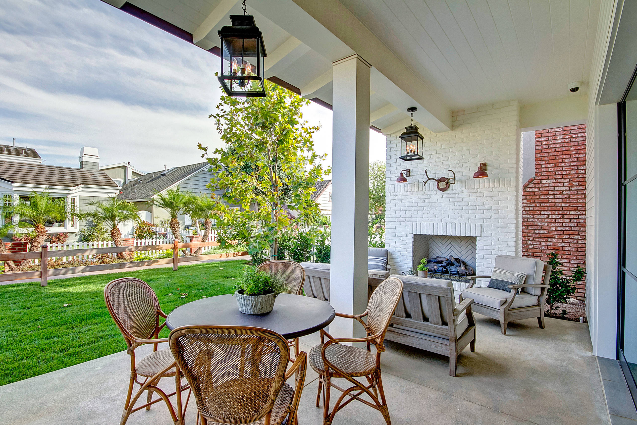 Fireplace Front Porch Class “A” Fire Rated ~ AERATIS PORCH