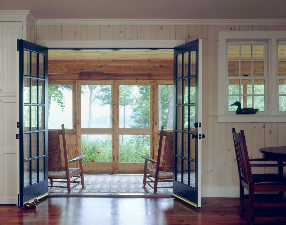 Conrad Oakland: Cottage - Farmhouse - Porch - Burlington - by Connor ...