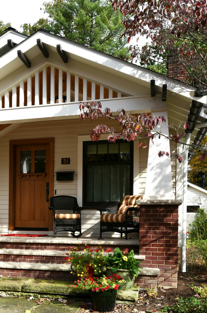 Arts and crafts porch store