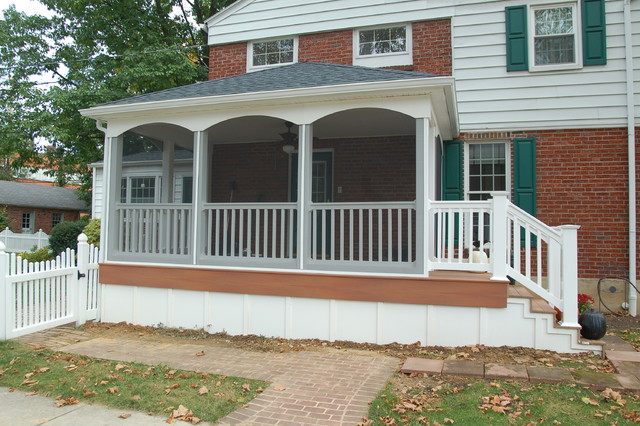 Custom Built Enclosures - Clásico - Porche - Otras zonas - de William ...