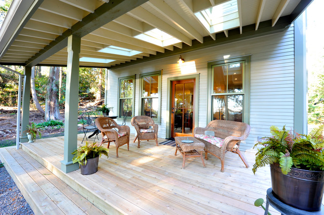 Custom Home Built By SFH - Traditional - Veranda - Vancouver | Houzz IE