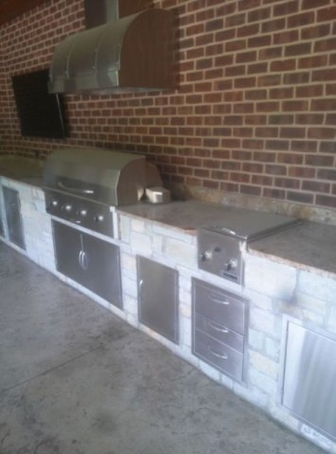 Fire Pits, Bars, BBQs, and Service Stations - Verandah - Cincinnati ...