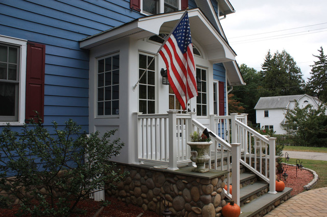 Craftsman Exterior Vestibule