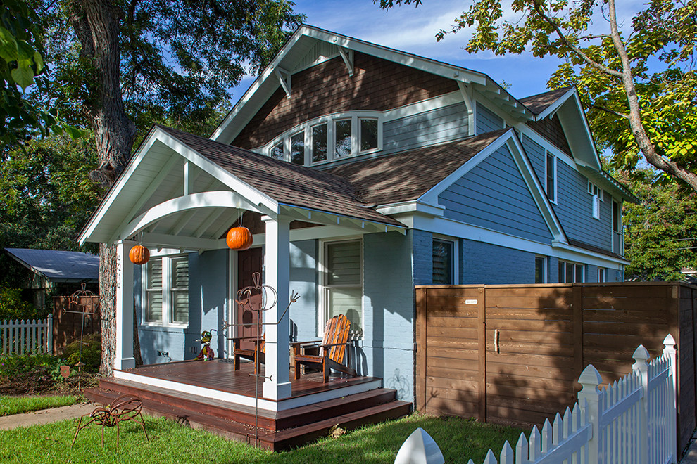 Hyde Park whole house remodel and addition - Klassisch modern - Veranda ...