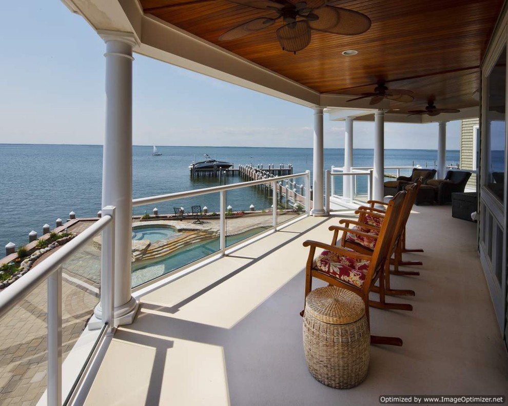 Michael Pagnotta Architecture + Construction - Beach Style - Porch ...