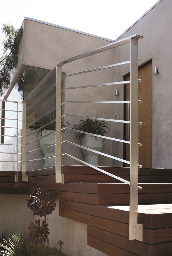 MILK Design Fulton Stainless Steel Exterior Railing - Contemporary ...
