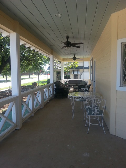 Our Work - Country - Veranda - Dallas - by Grossman Design Build | Houzz UK