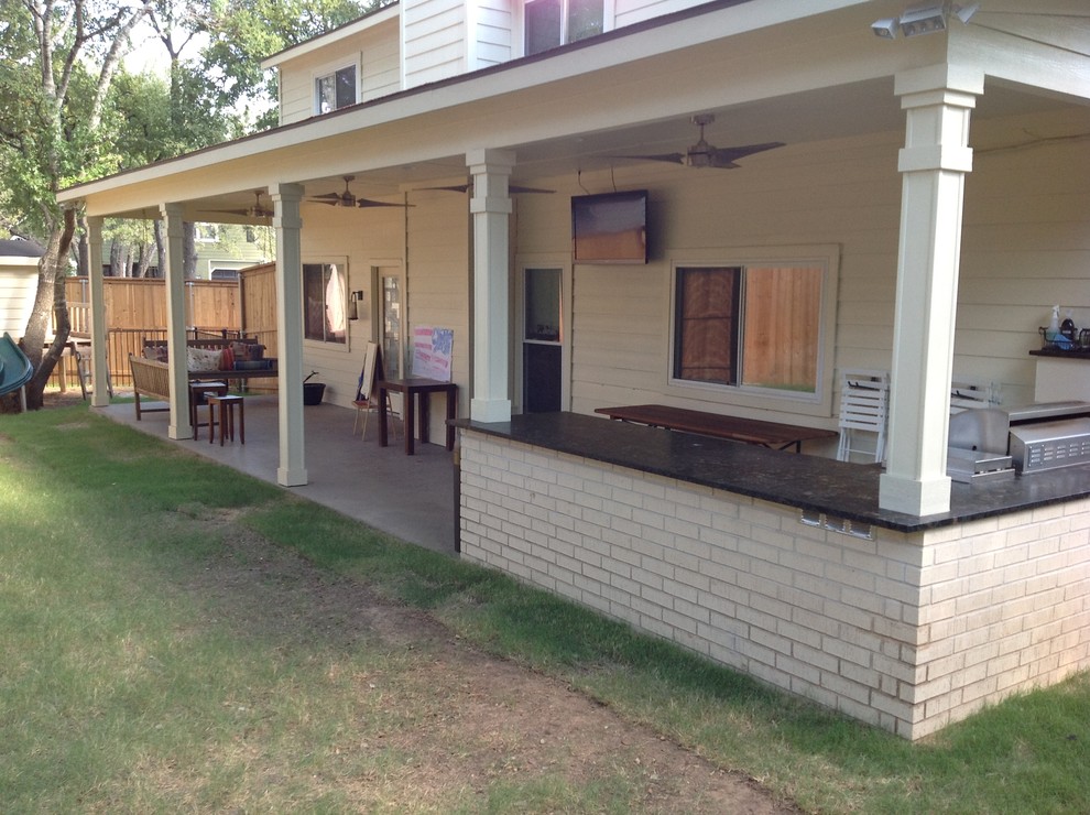 Outdoor Living Space - Traditional - Veranda - Austin - by Copeland ...