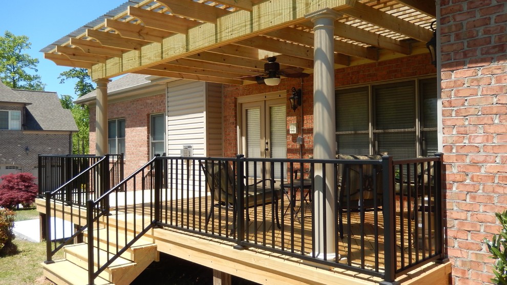 Powder Coated Black Aluminum Railing on Deck with Pergola - Klassisch ...