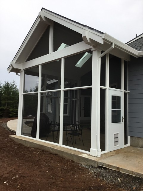 Screened in Porch - Traditional - Verandah - Portland - by Kraft Screen ...