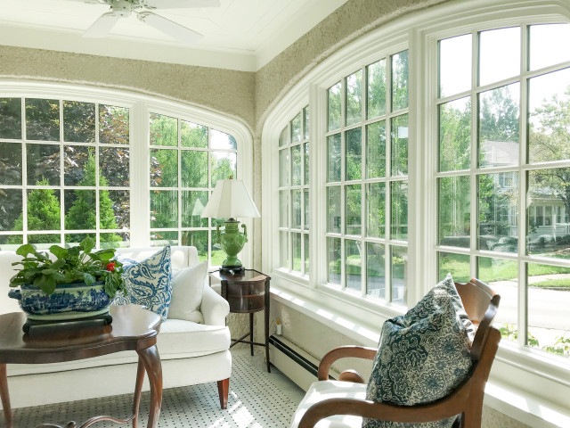 Screened Porch Delight - Craftsman - Véranda et Verrière - Chicago ...