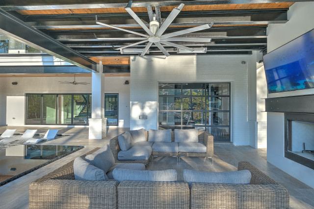 The Showstopper - Modern - Verandah - Charlotte - by Pippin Home Designs, Inc | Houzz AU