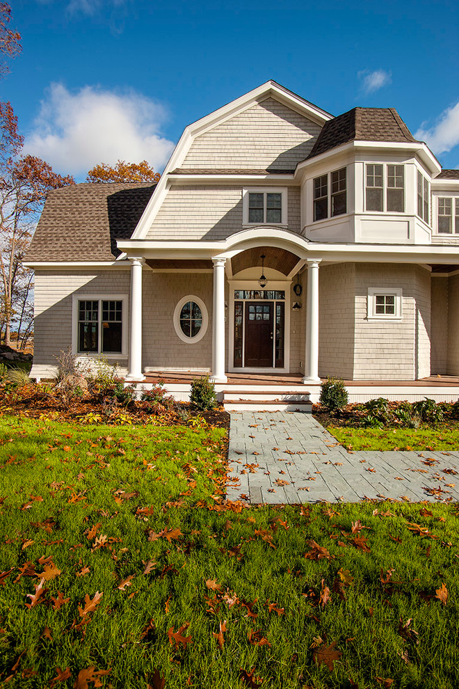 Spectacular Custom Two Story by Dreamline Modular Homes - Klassisch ...