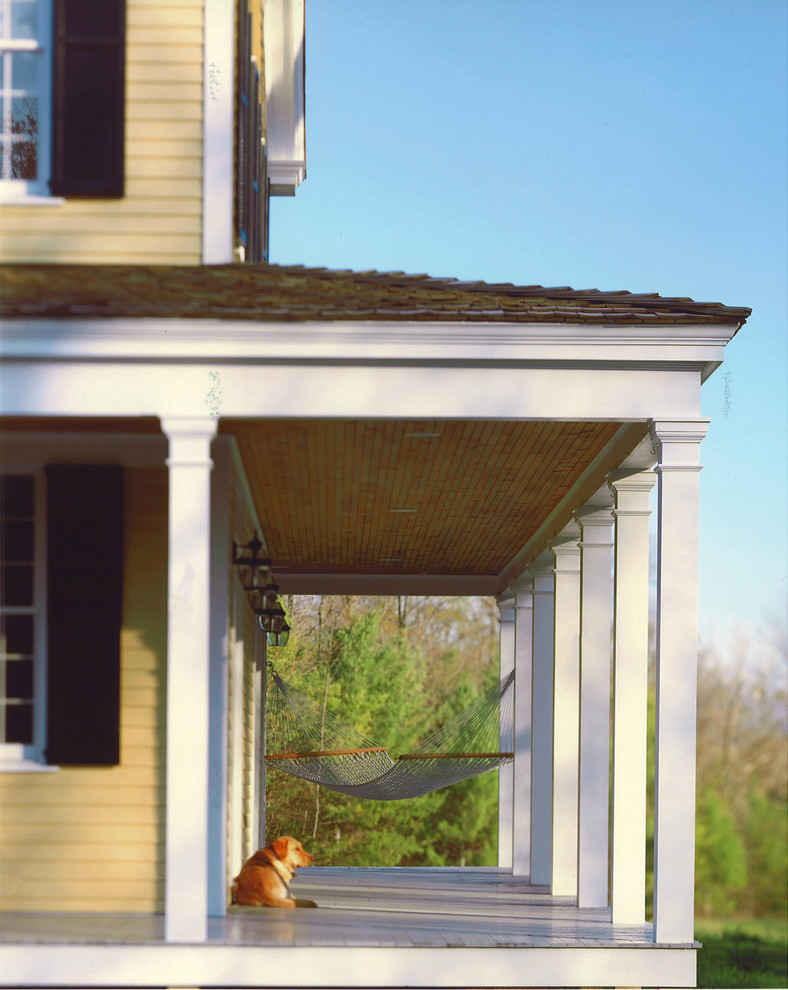 Susanna Halley: Federal Farmhouse - Farmhouse - Porch - by Connor Mill ...