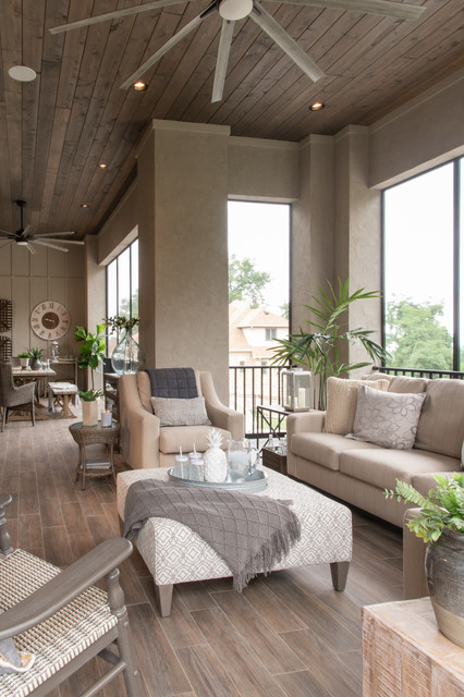 Timeless Custom Home in St.Charles - Classique - Porche - St. Louis ...