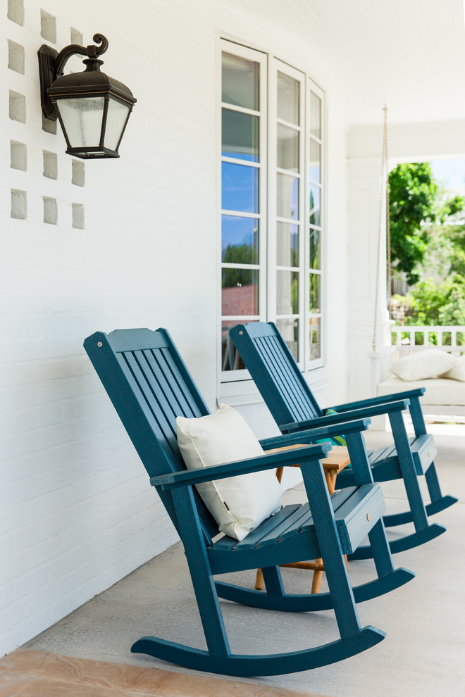 Two Story Home with Minimal Traditional Design - Klassisch - Veranda ...