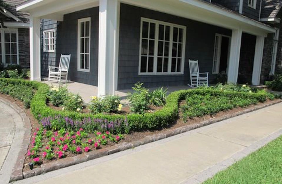 Walkways and Pathways - Traditional - Veranda - Houston - by Bella ...