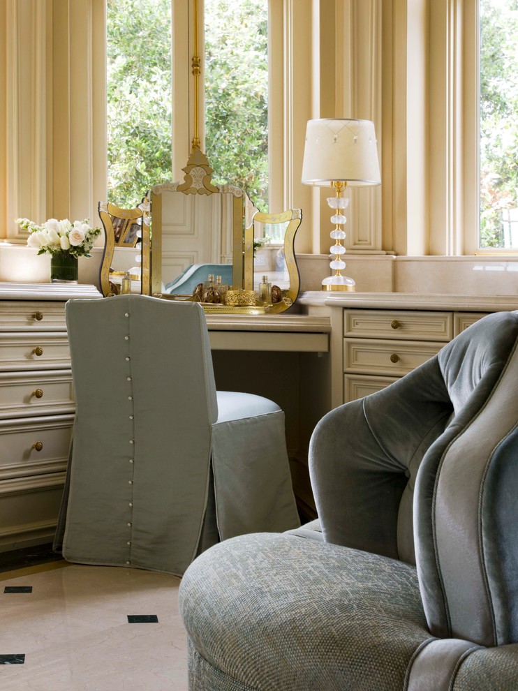 Bay Area Italian Mansion Powder Room - Classique - Toilettes - San ...