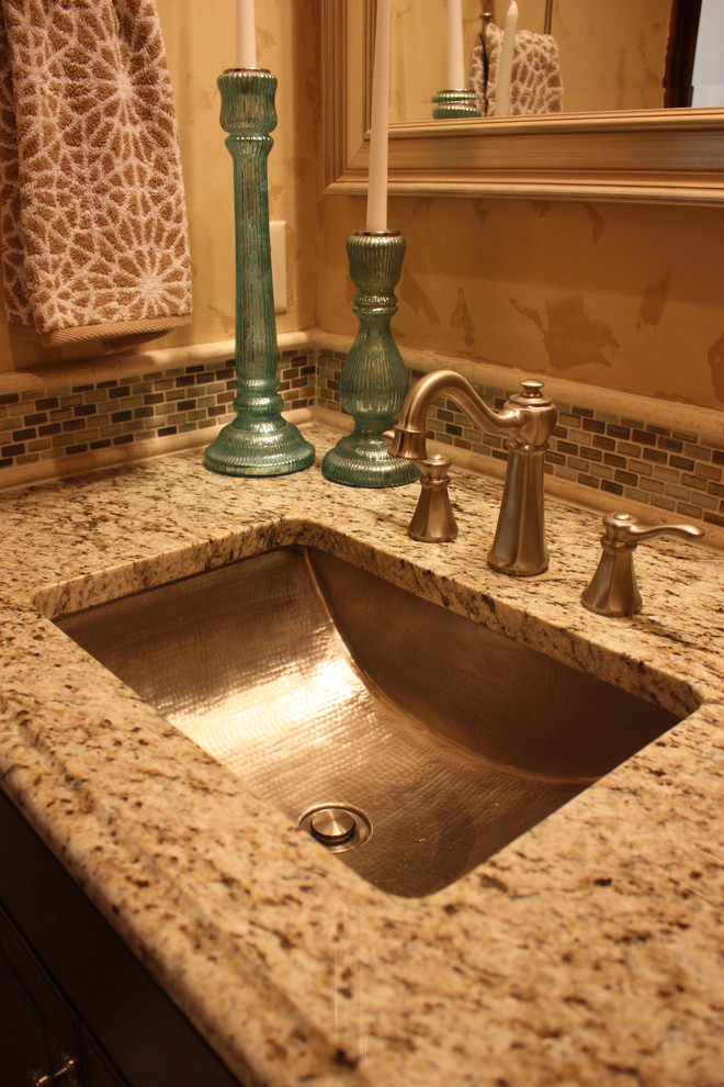 Traditional Powder Room - Traditional - Powder Room - Austin | Houzz