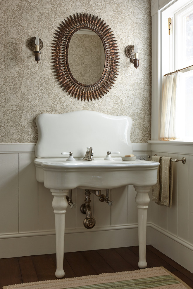 Traditional Powder Room - Traditional - Powder Room - New York - by ...