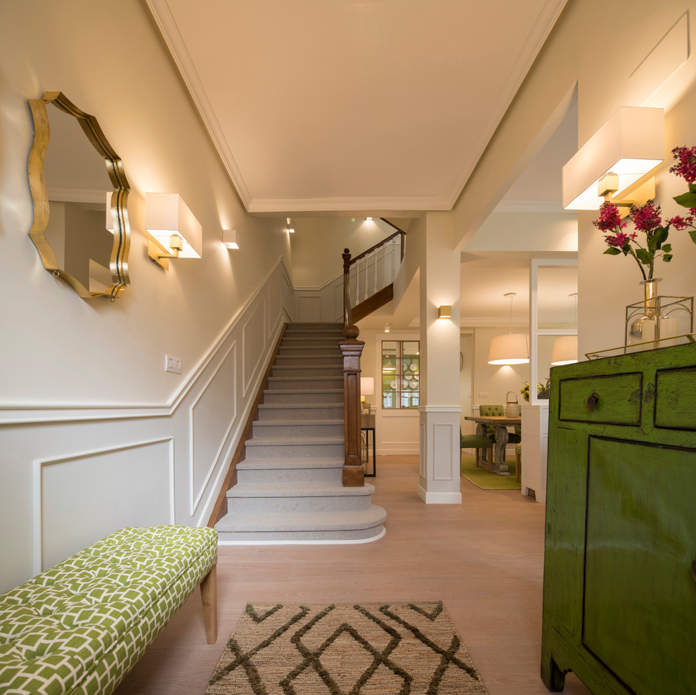 Reforma integral para una vivienda en un adosado - Clásico renovado ...