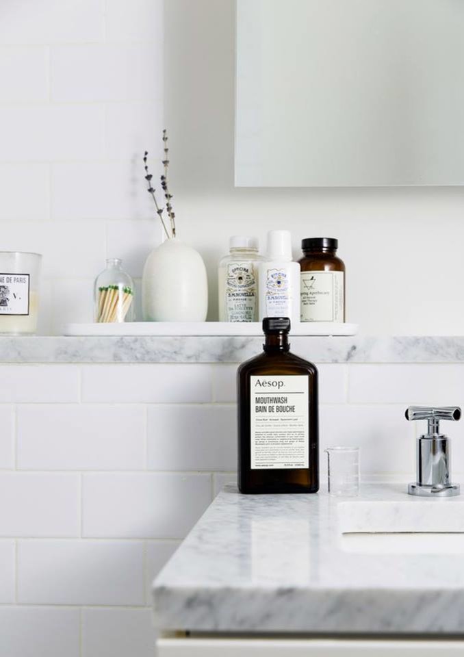 MANITOU - Midcentury - Bathroom - Bordeaux - by Marisa | Houzz