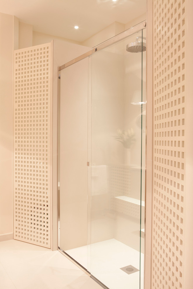 Salle de bains Madame, avenue Mandel – Paris 16ème - Bathroom - Paris ...