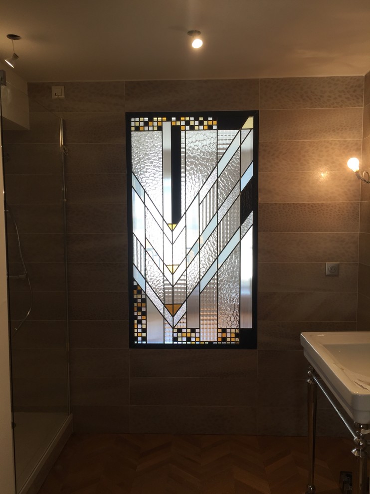 Vitrail Style Art Déco inspiration FL Whright - Transitional - Bathroom ...