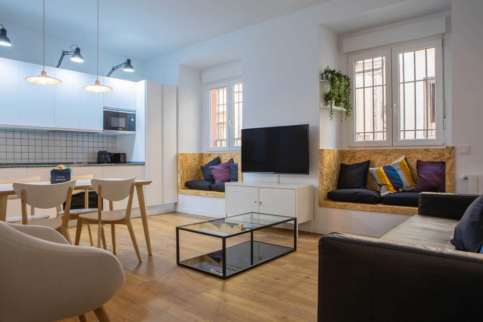 Apartamento turístico en el Barrio de las Letras - Transitional ...