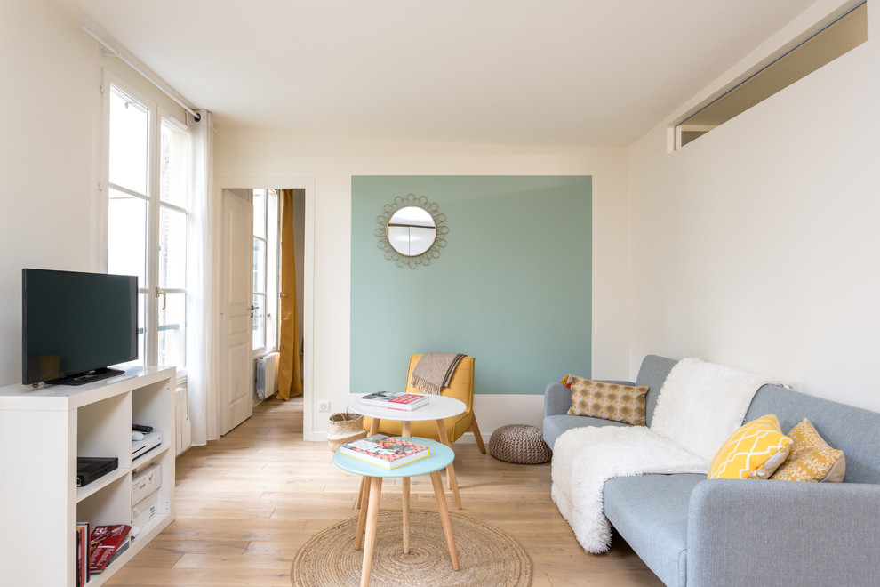 Avant/ Apres Rénovation d'un 30m2 Parisien - Contemporary - Living Room ...